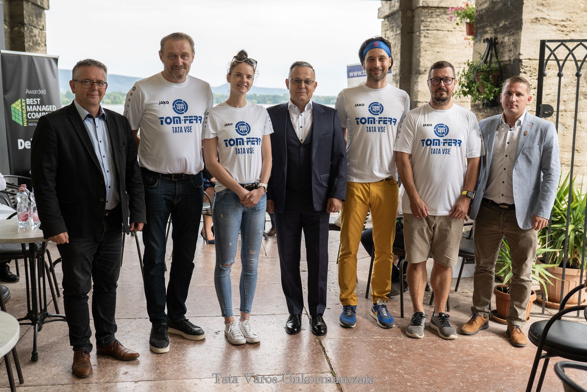 A TOM-FERR lett a tatai vívók névadó szponzora - Tata Város ...