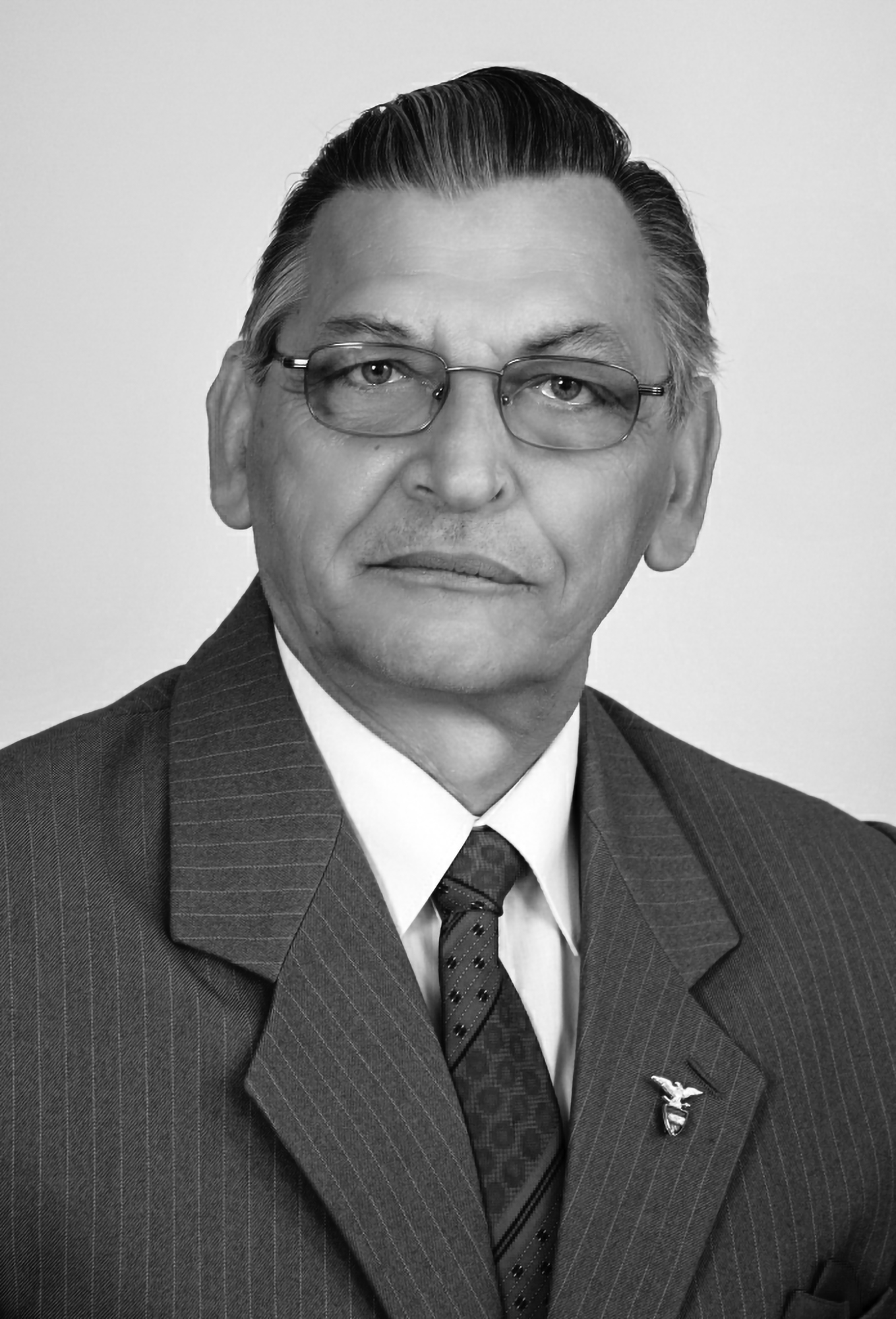 Elhunyt Dinga László - Tata Város Önkormányzatának honlapja